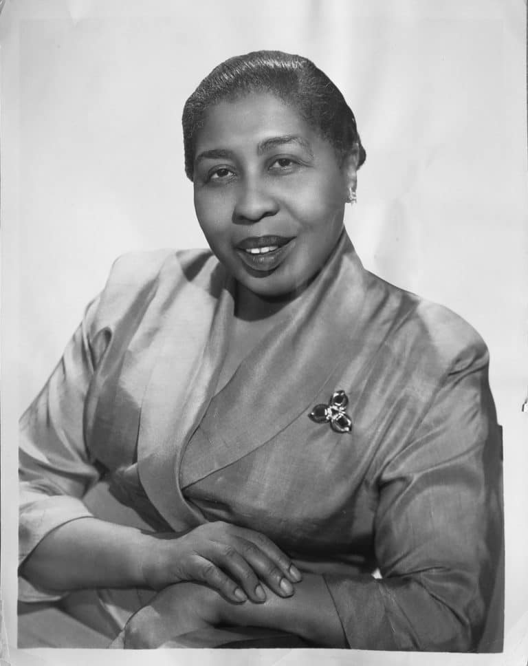 Aprende Todo Sobre La Famosa AMANDA RANDOLPH