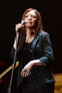 ¿Conoces a LOU ANN BARTON? Aprende Todo Sobre Ella Aquí