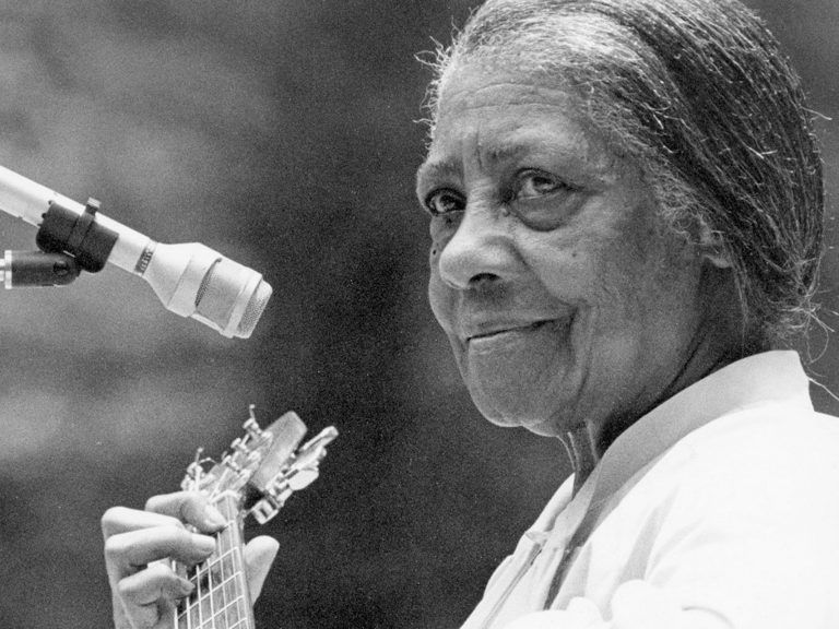 Aprende todo sobre ELIZABETH COTTEN, creadora del Cotten Pincking