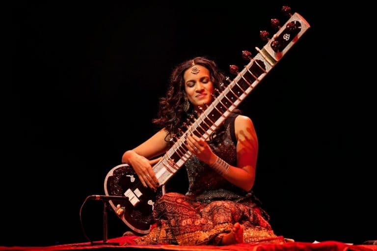 CITARA: Qué es, Origen, Significado, Afinación y mucho más