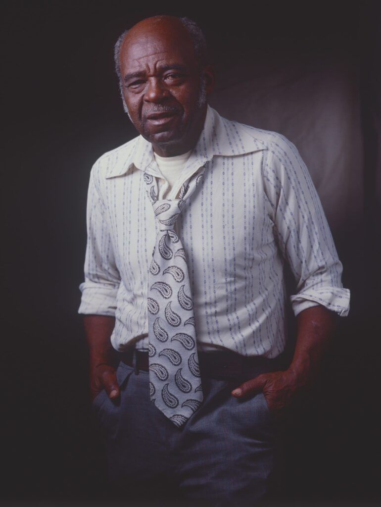 Aprende todo sobre HENRY TOWNSEND y mucho más