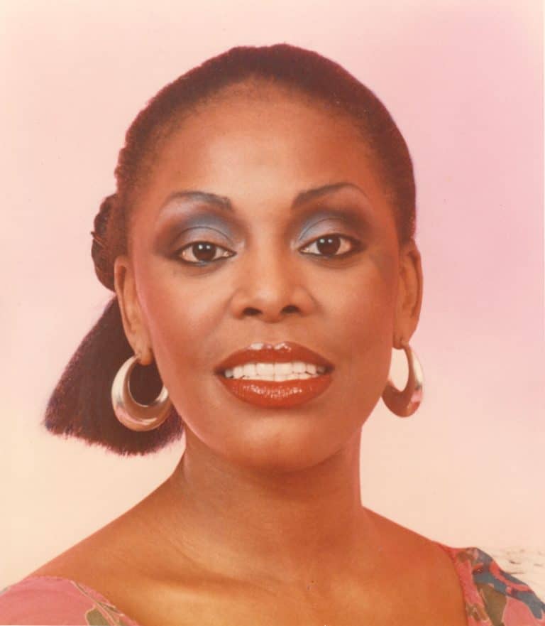 Descubre todo sobre TASHA THOMAS y mucho más