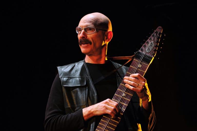Descubre todo sobre el instrumento musical CHAPMAN STICK