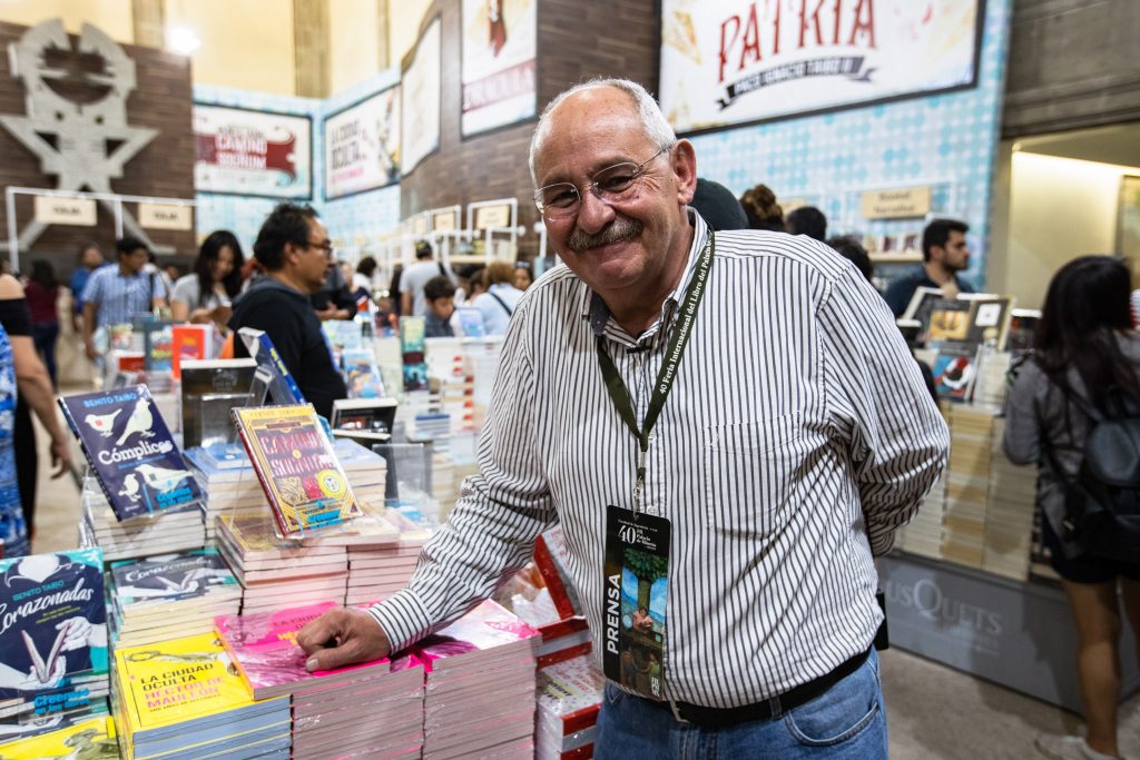 BIOGRAFÍA DE BENITO TAIBO: EL AUTOR Y SUS LIBROS